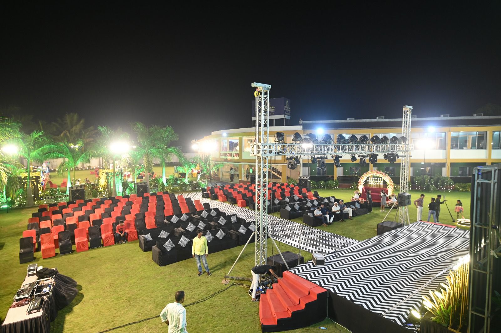 RAJ PARTY PLOT & BANQUET